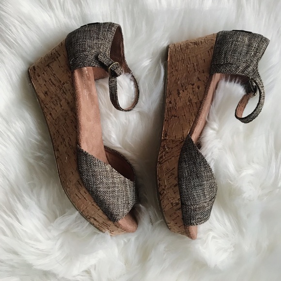 Toms | Shoes | Toms Wedge Platform Sandal | Poshmark